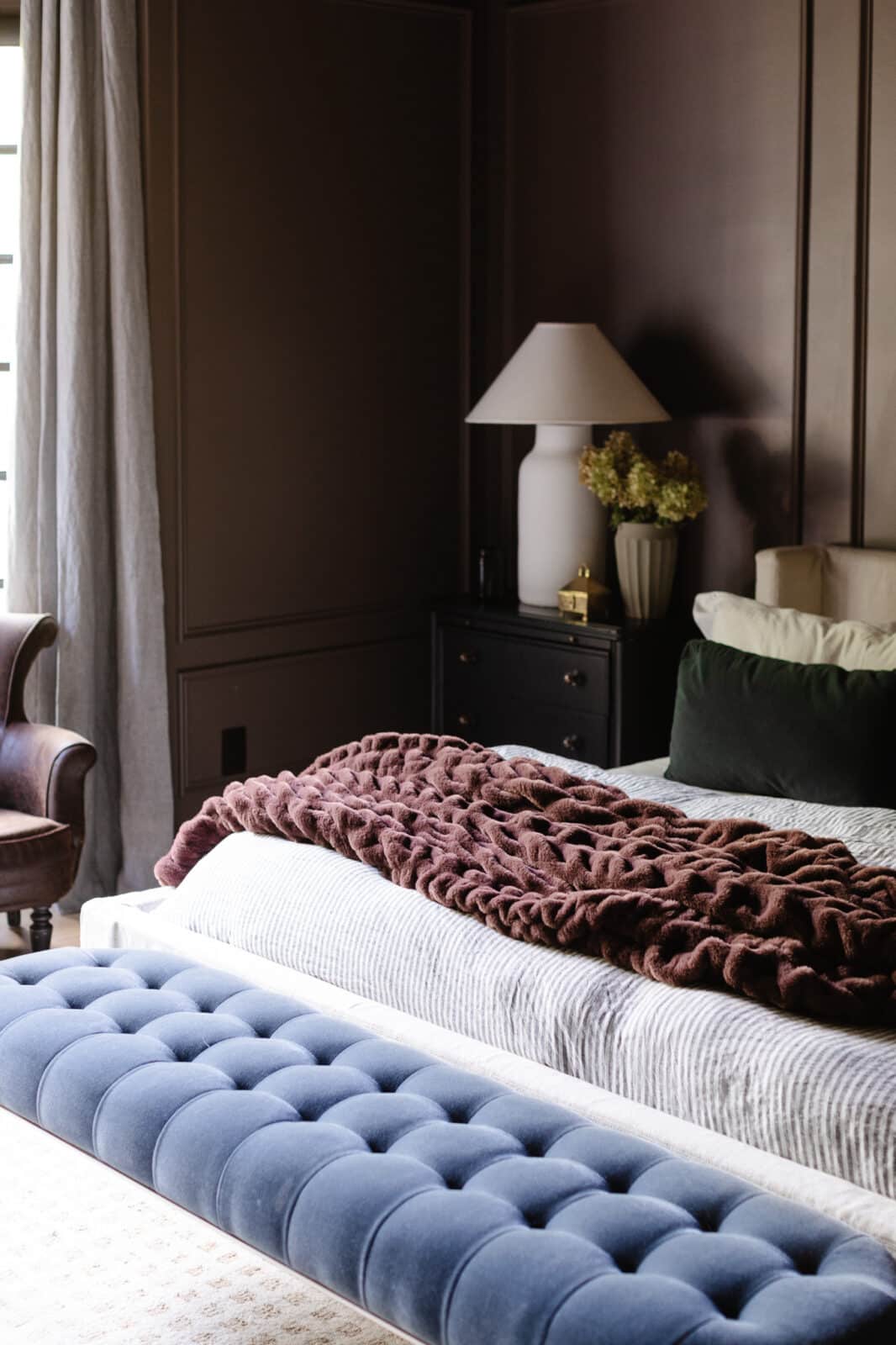 The Softest, Plushest Blankets of All Time: Chris Loves Julia x Lola ...