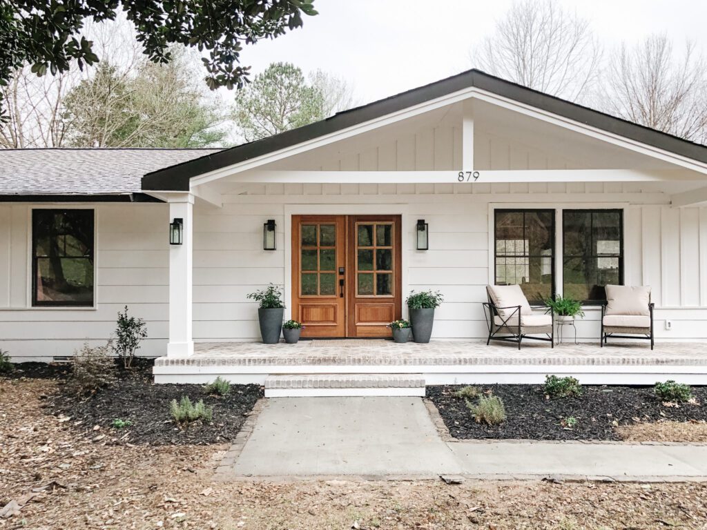 Stunning Lowe’s DIY Projects That Look High-End - Chris Loves Julia